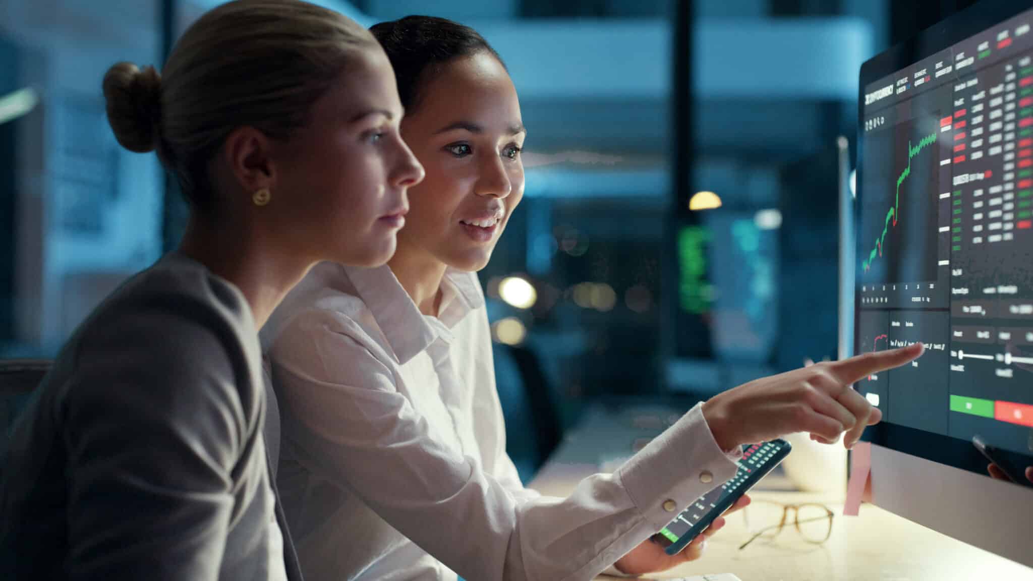 9 Must-Have Financial Analytics Data Points to Look For